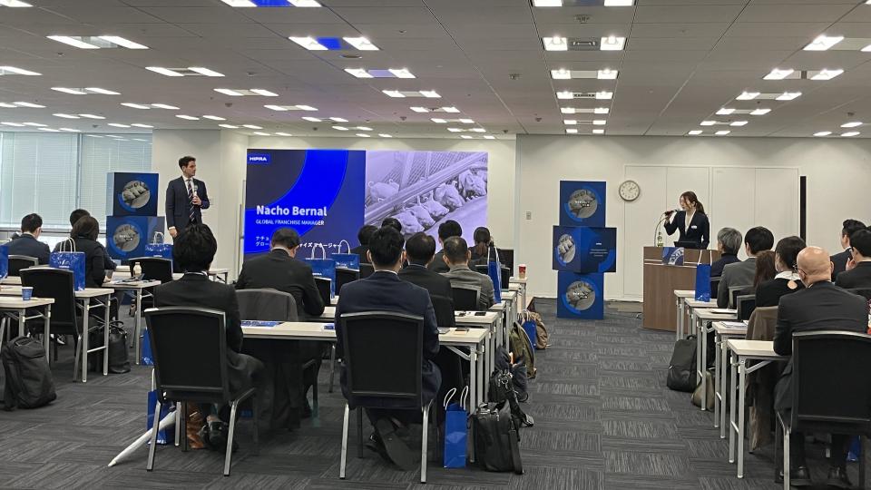 HIPRA | GENTAMOX®. Amoxicillin and Gentamicin